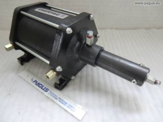 Hydraulic air pressure intensifier in Zschepplin, Germany