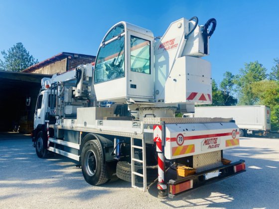 2004 Multitel Platform J335alu in Modena, Italy