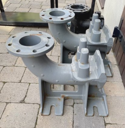 Flygt Pedestal Guide Rail Stool DN100 outlet #3552 in Paignton, United ...