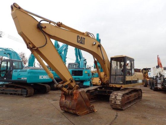 CAT E200B Excavator in Phnom Penh, Cambodia