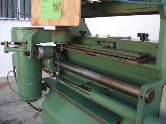 DOVETAILER MACHINE OMEC 750 in Valencia, Spain
