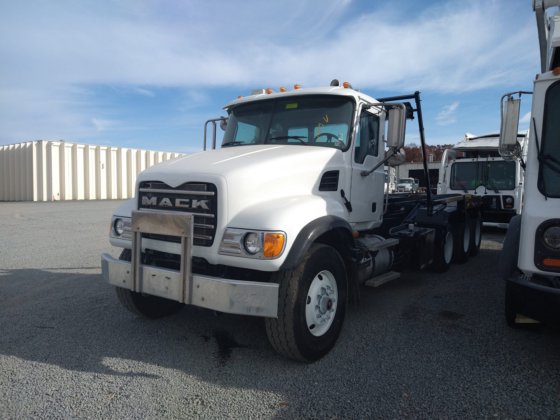 2004 Mack Granite in Bealeton, VA, USA