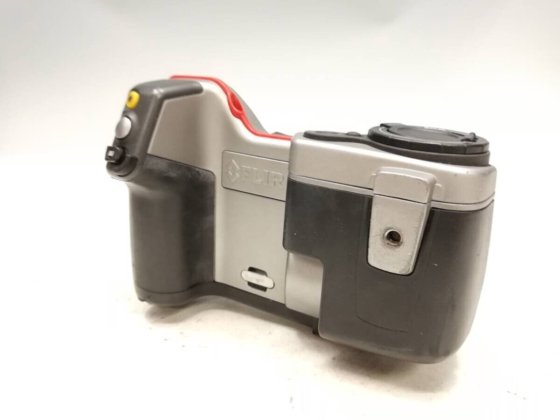 FLIR CPA-T335 Small heat image camera infrared thermography in Tokyo, Japan