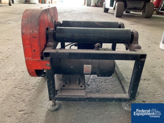 US Stoneware Jar Roller Mill in Cleveland, OH, USA