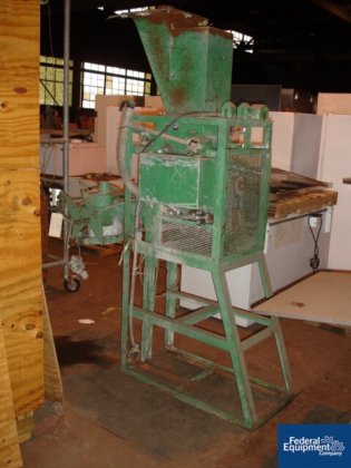 Stone Container Open Mouth Bag Packer in Cleveland, OH, USA