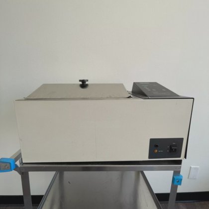 Thermo Scientific 260 Precision Digital Circulating Water Bath w/ Lid ...