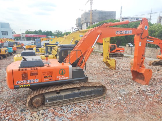 Hitachi ZX350 EXCAVATORS in China