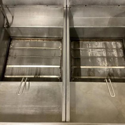 Pitco SSH55 Gas Fryer with Filtration System in Grand Rapids, MI, USA