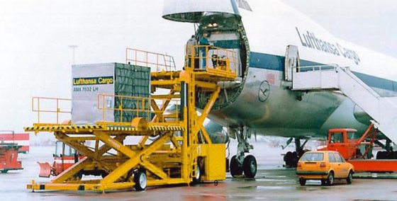 Windhoff Vammas Cargo Master cml25 in Schaijk, Netherlands