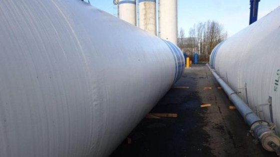 6 Spiromatic silos and 2 weighing stations in Oldenzaal, Netherlands