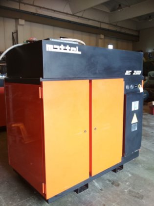 MATTEI AC 200 COMPRESSOR in Prevalle, Italy