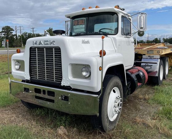 1989 MACK R688ST in Lake Charles, LA, USA