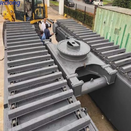 River Sand Dredging Machine Pontoon Boat Sides Amphibious Excavator in ...