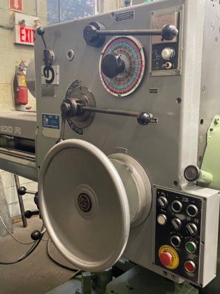 TOS W-100A in Mississauga, Ontario, Canada