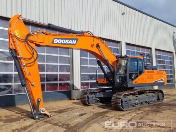 Doosan DX350LC-7K in Leeds, United Kingdom