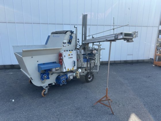 Demtec SMART potting machine in Rotterdam, Netherlands