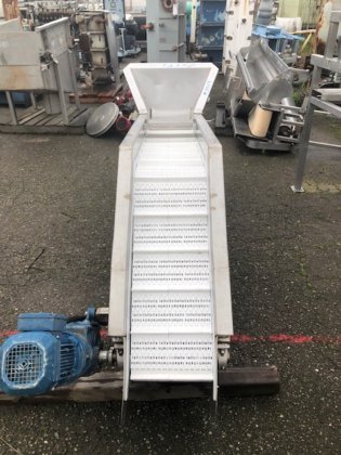 Intralox Flighted Belt Elevator in Stockton, CA, USA
