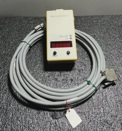 PTW DIAMENTOR M + cable dosimeter 573441-1401 in Berlin, Germany