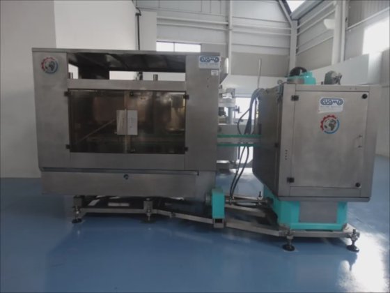 CUOMO VACUUM LIQUID FILLER WITH SEAMER in Lorquí, Region of Murcia, Spain