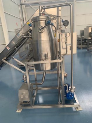 VERTICAL DEAERATOR TANK WITH VACUUM in Murcia, Spain
