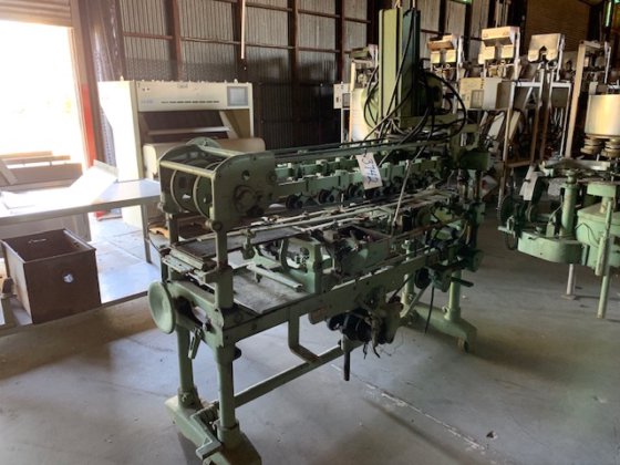 Standard -Knapp Roll- Through Can Labeler HOR-1 in Stockton, CA, USA