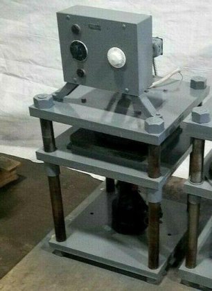 12" Rubber Mold Vulcanizer for spin casting molds in Providence, RI, USA