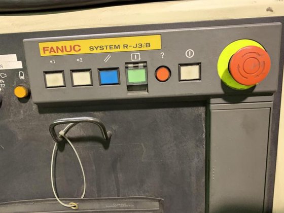 FANUC RJ3IB ROBOT CONTROL CABINET ONLY COMPLETE in Imlay City, MI, USA
