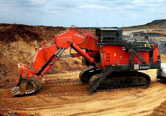 2010 Hitachi EX8000 in Southport, Australia