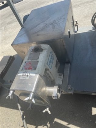 Roper Howard Pump in Los Angeles, CA, USA