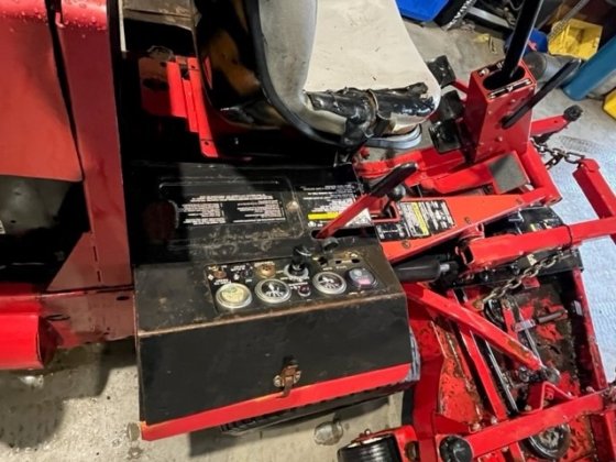 Toro 3250D Triplex in Invercargill, Southland, New Zealand