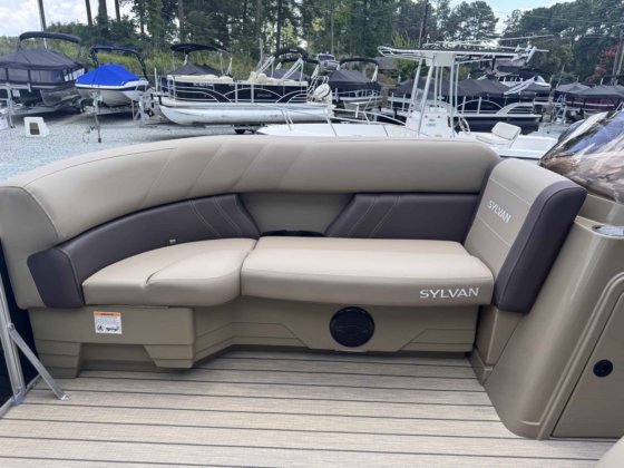 2026 Sylvan 8522 CLZ in Durham, NC, USA