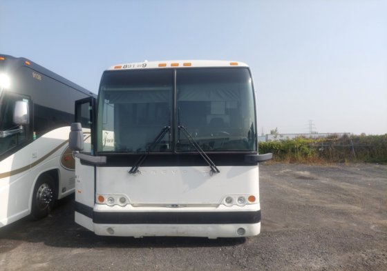 2009 Prevost X3-45 in Montreal, Quebec, Canada