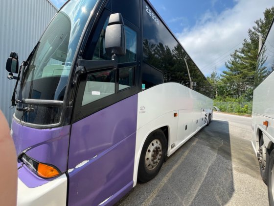 2010 MCI J-4500 in Montreal, Quebec, Canada