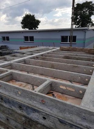 Rasto Hunnebeck formwork, 260m2 with big plates in Torun, Poland