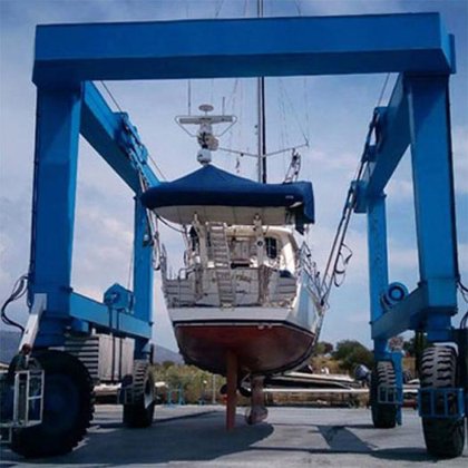 Gantry S Marine Travel 500 Ton Davit Boat Lift Rubber Tyre Mounted ...