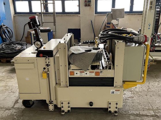 SUSAKI Mold loader trolley for injection molding SE350US QMC in Slovakia
