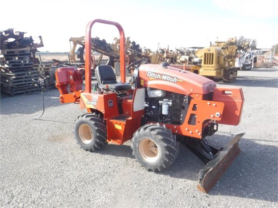 2019 DITCH WITCH RT45 in Woodland, CA, USA