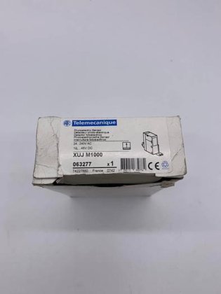 Telemecanique XUJ-M1000 Czujnik fotoelektryczny in Warsaw, Poland