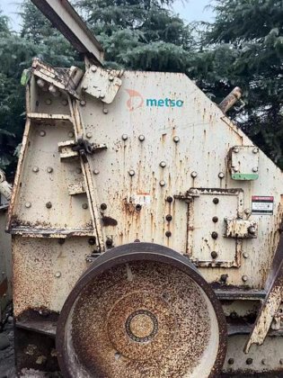 2004 METSO NP1620 in Shanghai, China