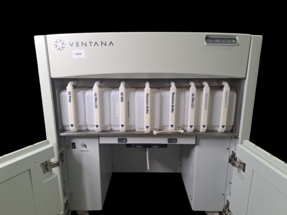 Ventana Benchmark Ultra Slide Stainer 750-600 in Jessup, MD, USA