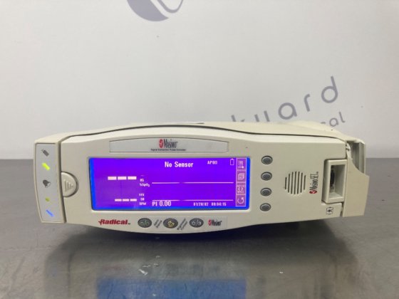 Masimo Set Radical Rainbow Pulse Oximeter Rad-7 in Elkin, NC, USA