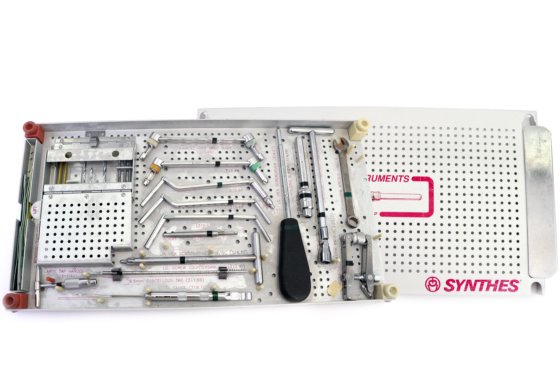 Synthes Basic Instrument Set LC-DCP & DCP in Mokena, IL, USA