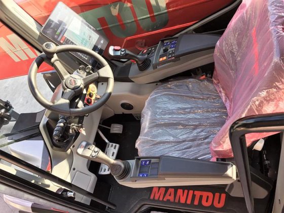 Manitou MRT 3060 VISION+ in Piacenza, Emilia-Romagna, Italy