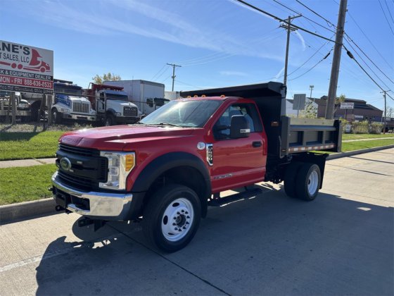 2017 FORD F550 XL in Cleveland, OH, USA