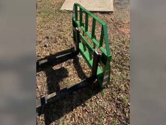 2022 John Deere Pallet Forks in Macon, GA, USA