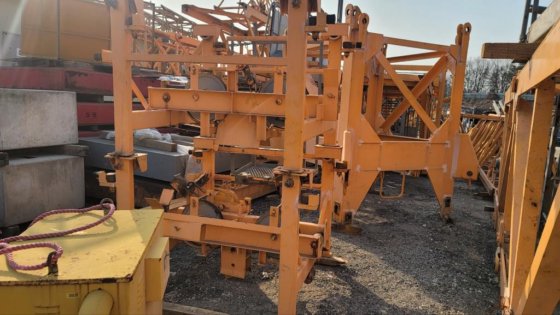 POTAIN MC 175 in Dubai, United Arab Emirates