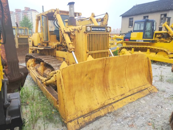 Komatsu D155 BULLDOZER in China