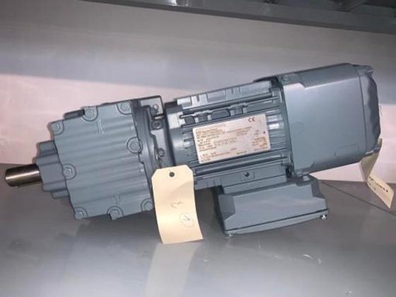 GEARMOTOR SEW R27 DRN71M4/BE05 in Warsaw, Poland