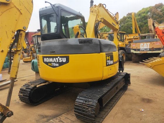 Komatsu PC78 EXCAVATORS in China