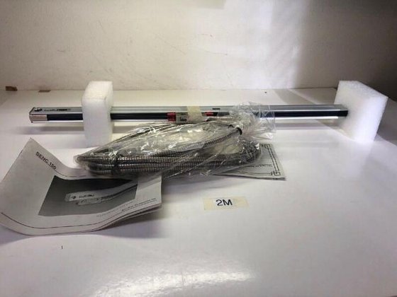 Acu-rite 20" 1UM Linear Glass Scale with D9 13,0' Linear Encoder Armor ...